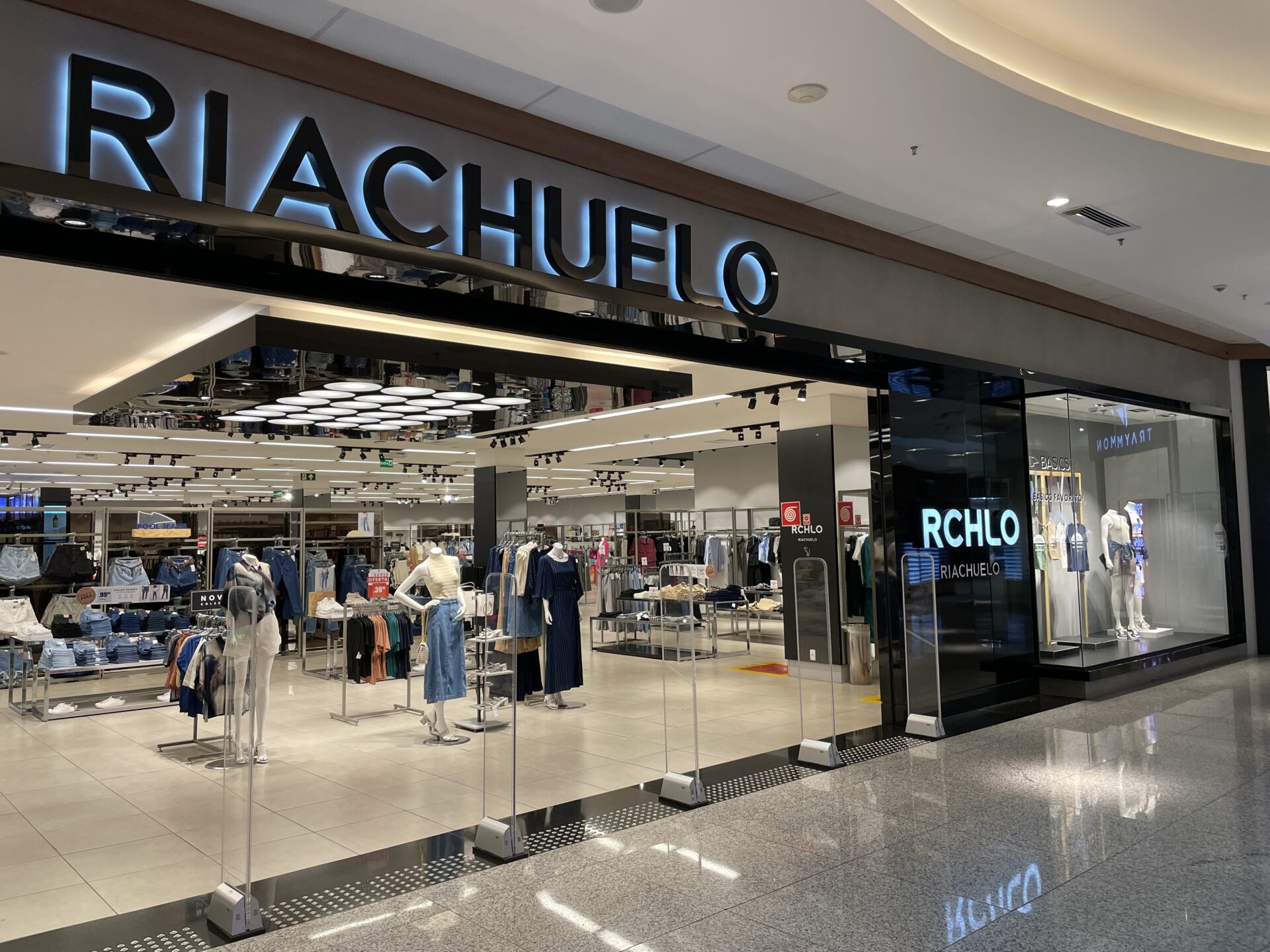 Riachuelo - Shopping Catuaí Palladium